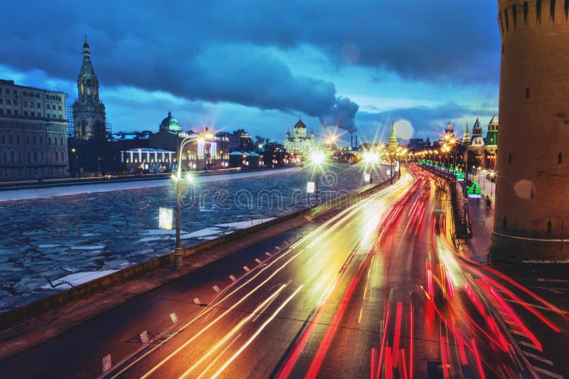 Moscow Traffic at Night in Winter Stock Photo - Image of moskva, long ...