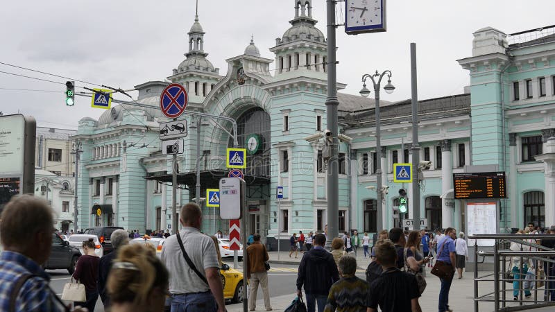 Moscow train station editorial photo. Image of 30mm - 123067666