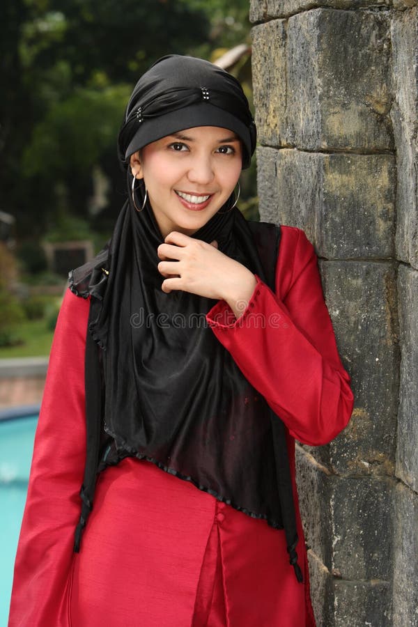 Moslim Meisje stock afbeelding. Image of etnisch, kijk - 6250647