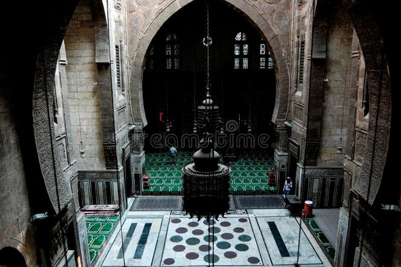 Mosque in Cairo editorial photography. Image of arab - 40364487