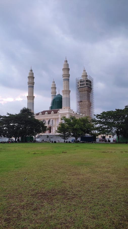 Mosque in the City Center New Stock Image - Image of mosque, field ...