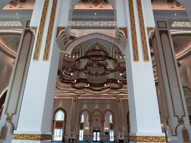 Mosque in Dubai, United Arab Emirates Stock Image - Image of pristine ...