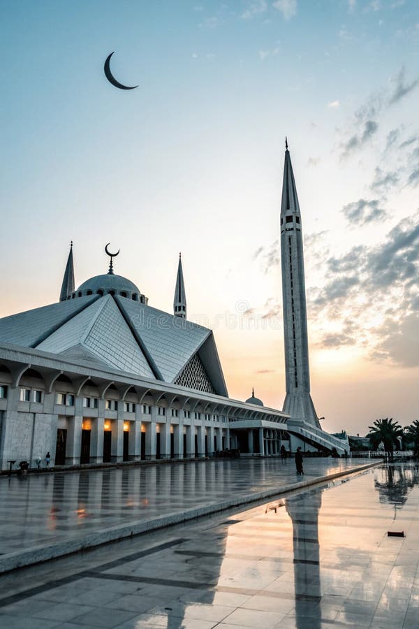 Mosque and Eclipse Moon stock illustration. Illustration of month ...