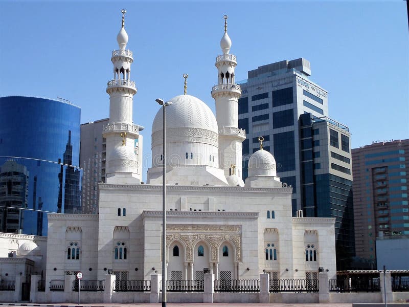 Mosque in Dubai. editorial stock photo. Image of mosque - 105633443
