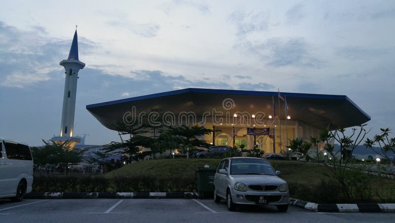 Malaysia mosque editorial image. Image of malaysia, produa - 137469865