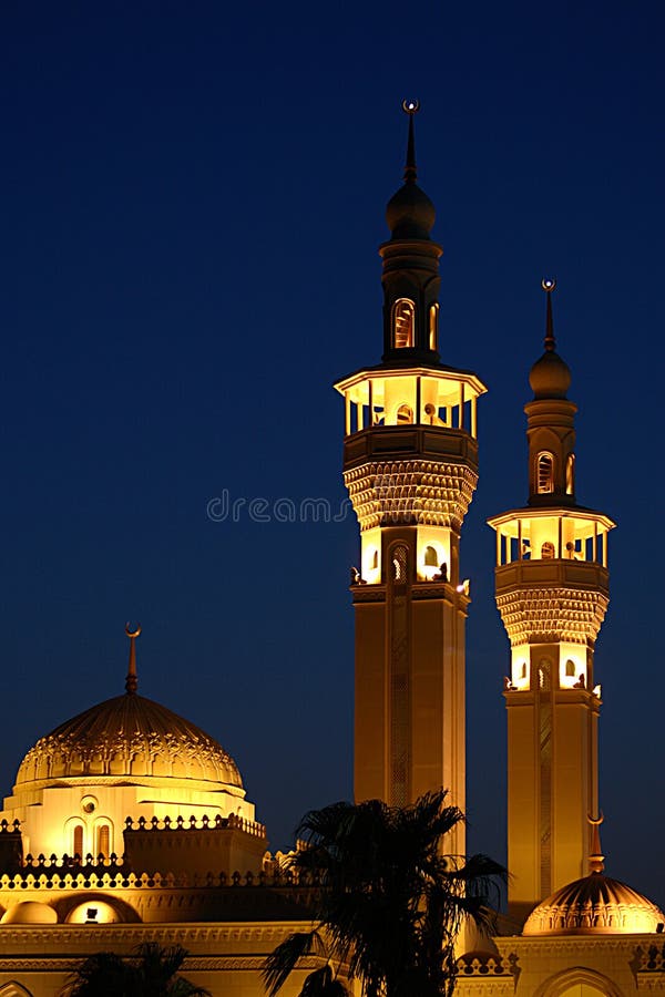 Mosque lights at night stock photo. Image of kuwait, minaret - 1025392