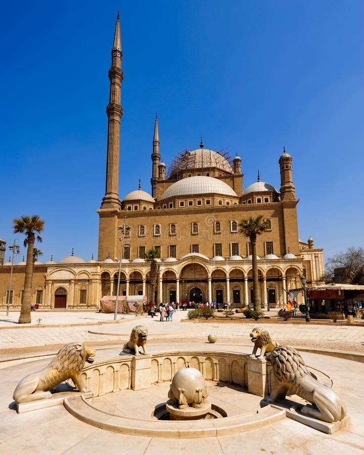 Mosque of Mohamed Ali, Cairo Stock Photo - Image of egypt, lion: 13652224