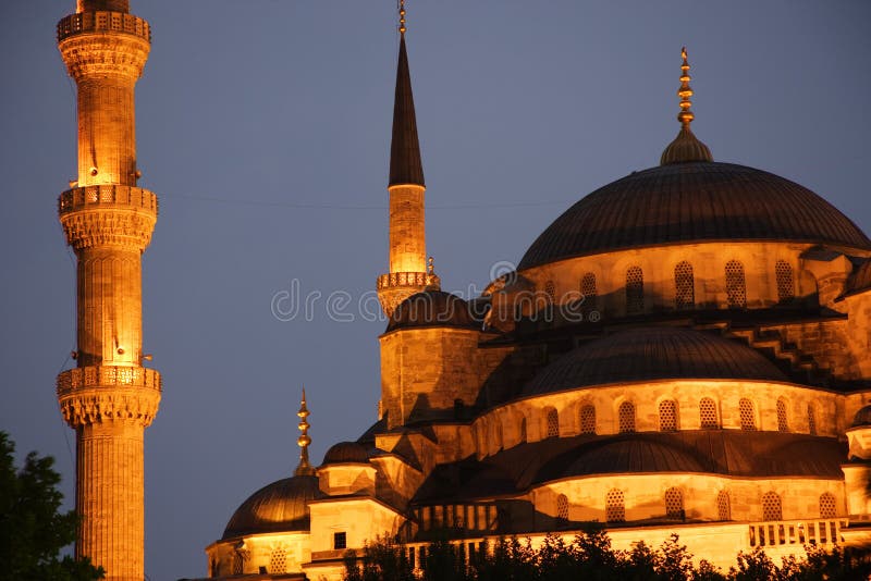 Mosque at night stock image. Image of exterior, orient - 3661887