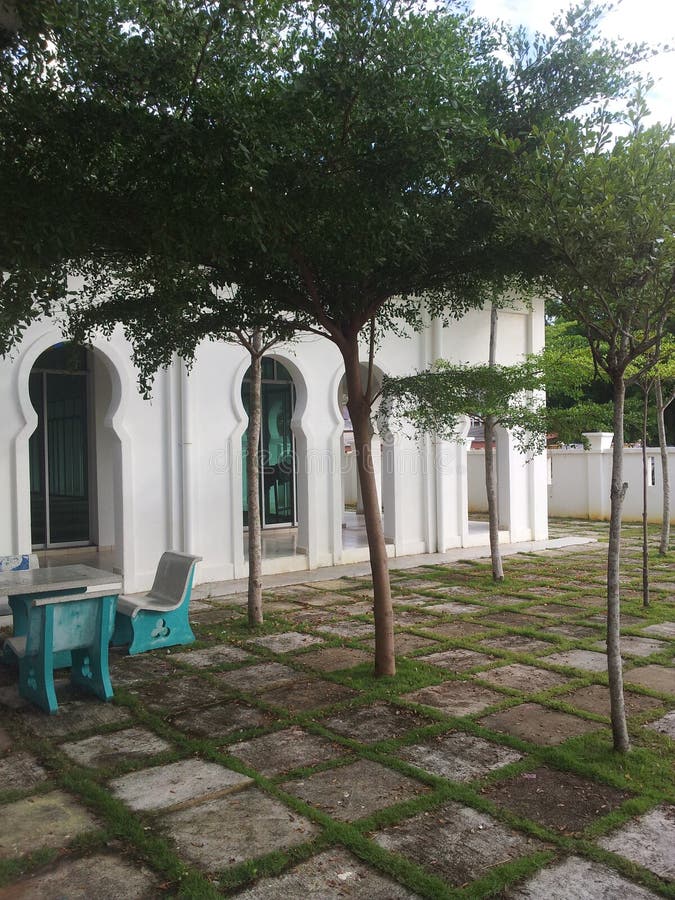 Mosque stock image. Image of beautiful, mosque, compound - 121150365