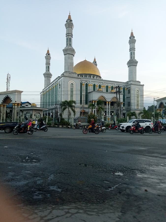 Mosque in samarinda editorial stock image. Image of tourism - 265619244