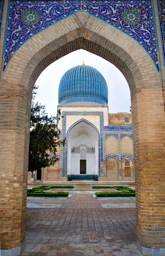 Mosque in Samarkand stock photo. Image of arts, religion - 8577074