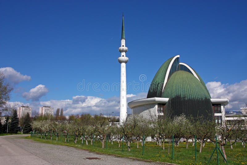 Mosque, Zagreb stock image. Image of minaret, zagreb - 11888235