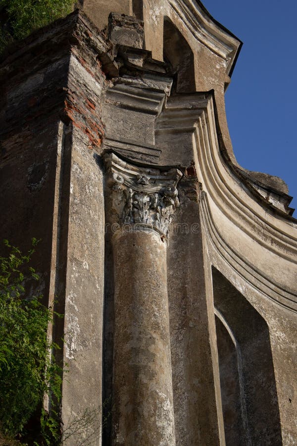 Moss-covered Concrete Pillars. Ancient Columns Stock Photo - Image of ...