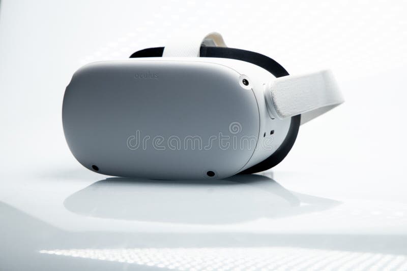 Most Advanced All-in-One VR Headset Oculus Quest 2 Editorial Stock ...