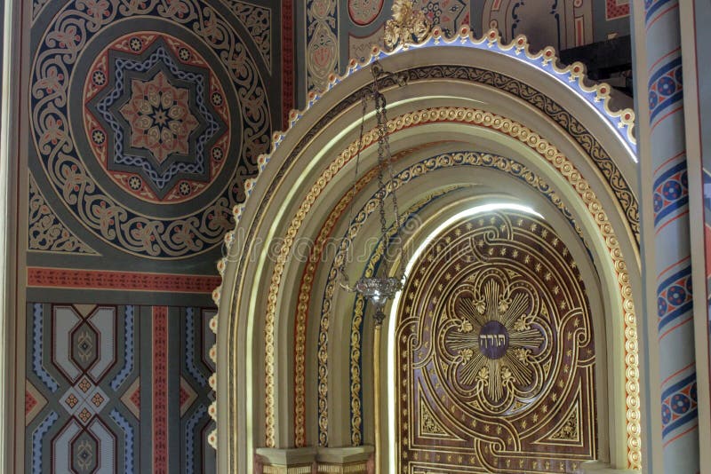 The Most Beautiful Synagogue in Bucharest Editorial Photo - Image of ...