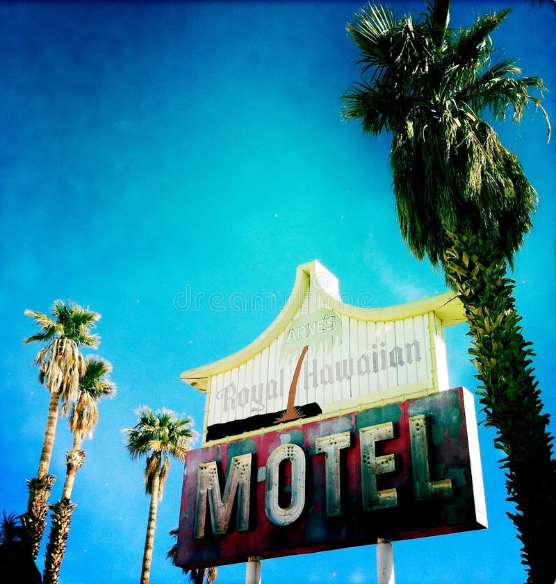 Motel sign editorial stock photo. Image of california - 217383693