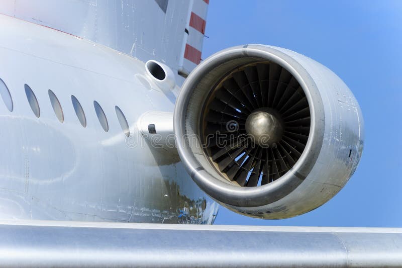Moteur D'avion De Passagers Image stock - Image du pilote, aviation ...
