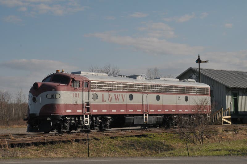 Moteur Diesel A1A-A1A D'EMD 8 Photo stock éditorial - Image of marron ...