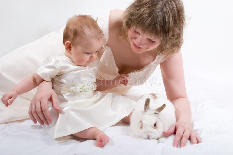 32+ Mother baby rabbit Free Stock Photos - StockFreeImages