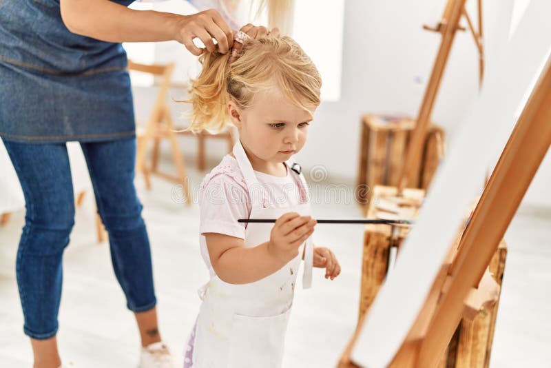 Mother and Daughter Concentrate Drawing at Art Studio Stock Image ...