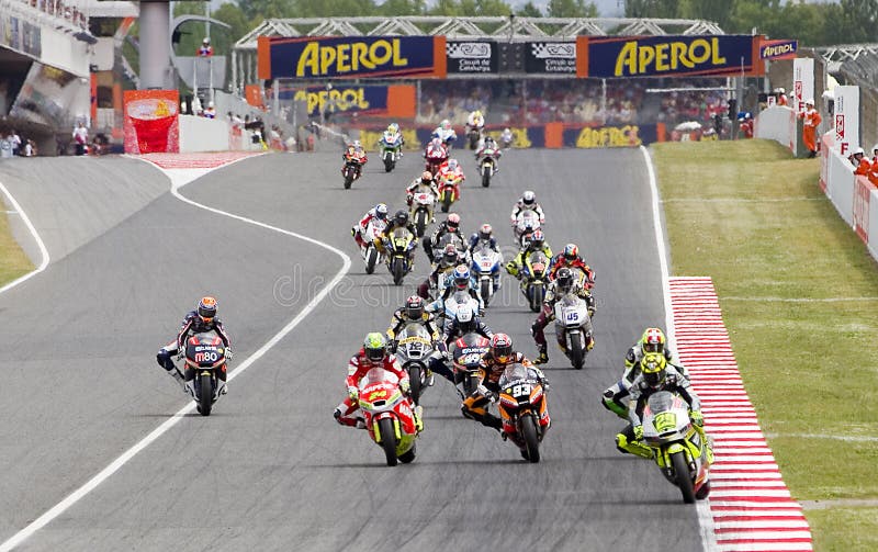 Moto GP starting grid editorial stock photo. Image of extreme - 35086763