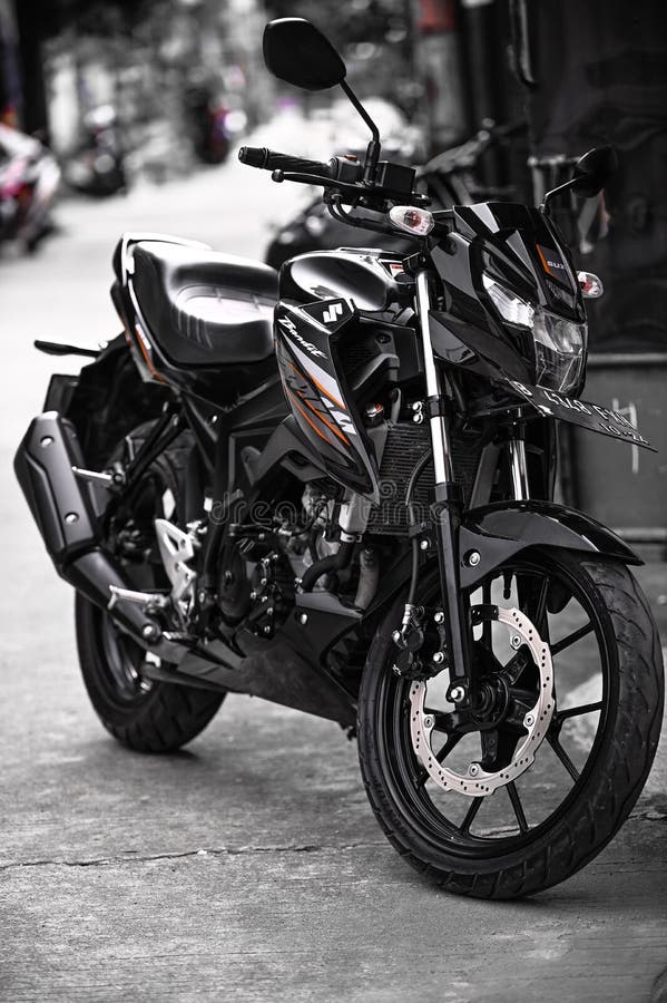 Moto suzuki bandit imagen editorial. Imagen de suzuki - 262852950