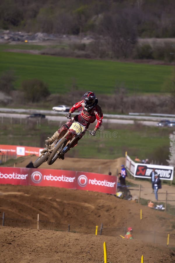 Motocross-jump. editorial photo. Image of compete, male - 21394586