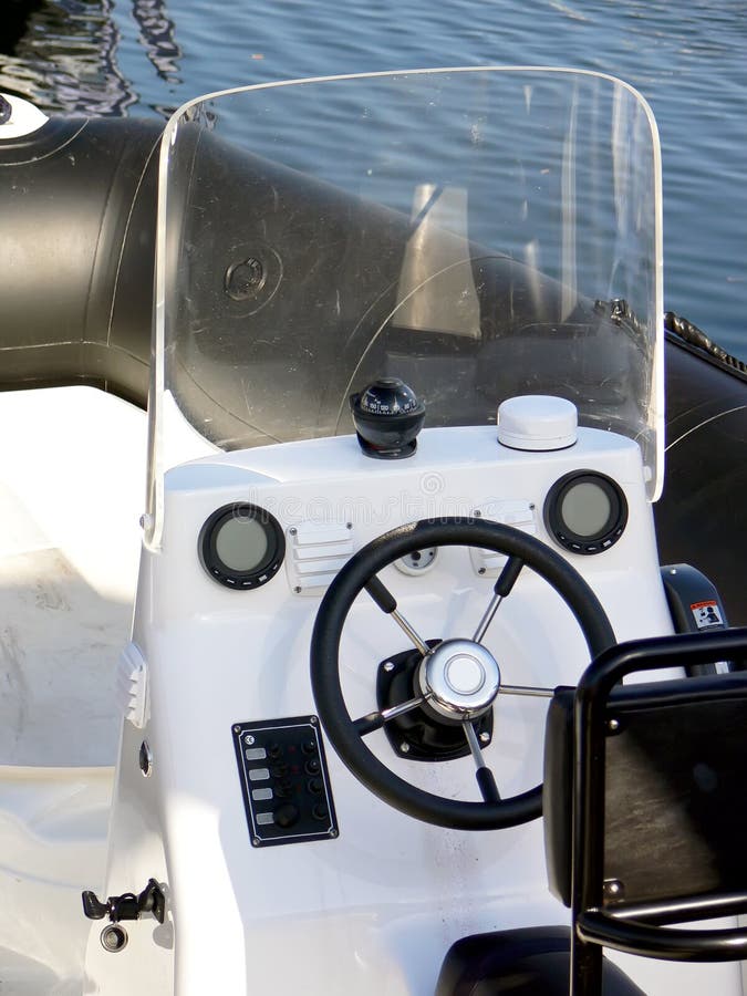 Motor Boat Control Panel Picture. Image: 6005542