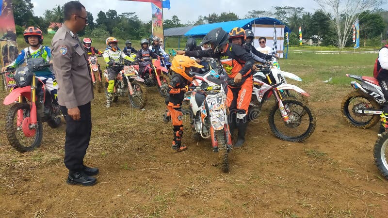 Motor Cross Training editorial stock image. Image of 2025 - 330275579