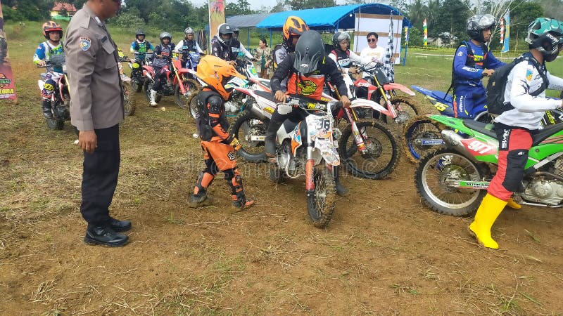 Motor Cross Training? editorial image. Image of motocross - 330275595