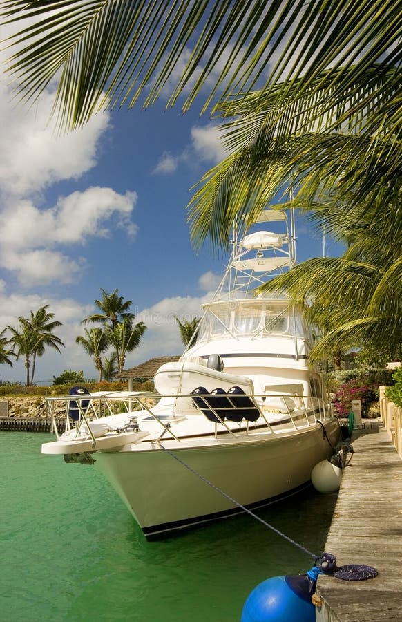 Motor cruiser stock image. Image of cruise, ocean, small - 964157