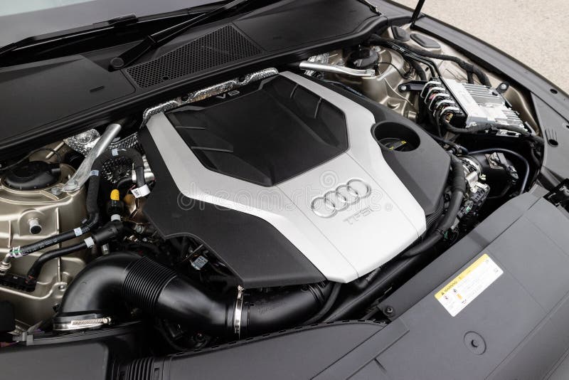Motor 2018 De Audi A7 Sportback Imagen editorial - Imagen de audaz ...