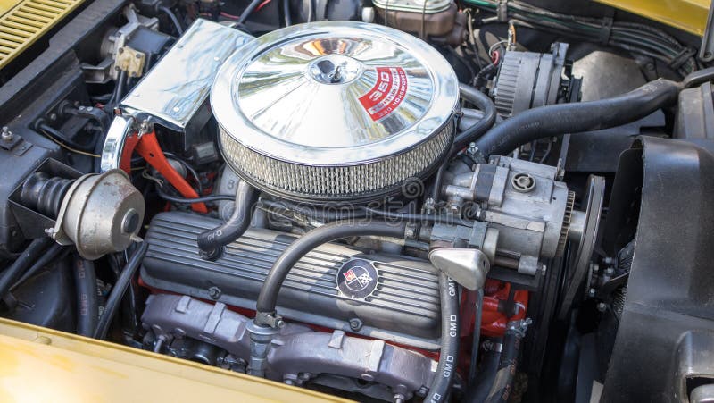 Motor De Chevrolet Corvette Foto Editorial - Imagem de festival, hastes ...