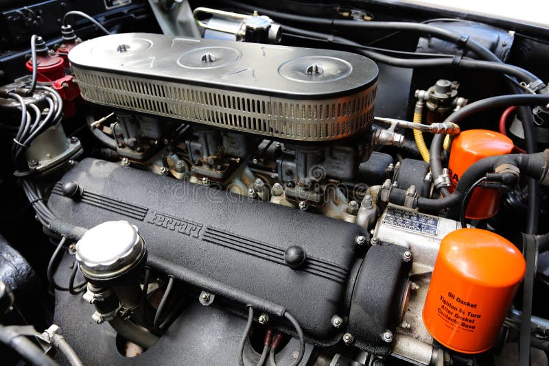 Motor De La Vendimia De Ferrari Imagen editorial - Imagen de elegante ...
