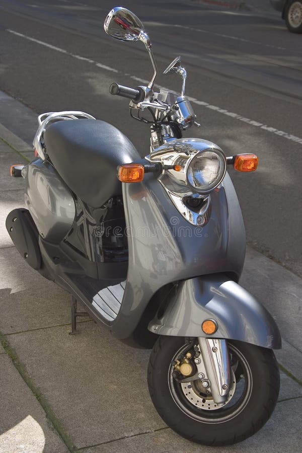 190+ Motor scooter Free Stock Photos - StockFreeImages