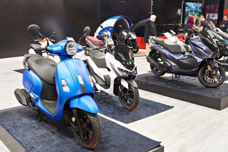 Motor Scooters on Exhibition Editorial Image - Image of retro, sale ...