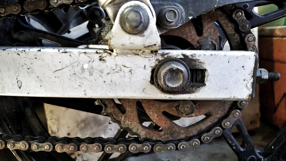 Motorcycle Chain is One of the Important Components on a Motorcycle ...