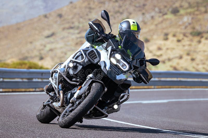 Motorcycle Driver Taking a Curve Editorial Image - Image of motorbike ...