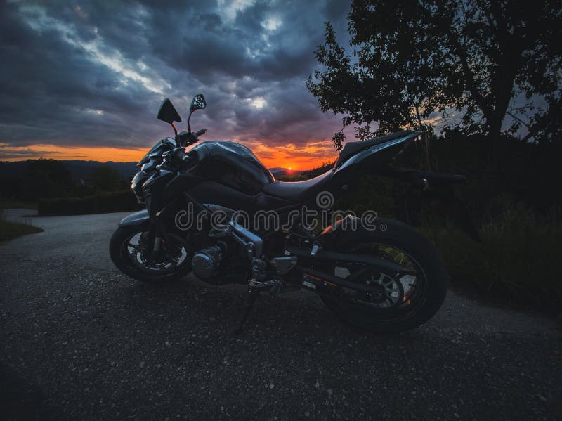 Motorcycle Kawasaki Z900 Sunset Stock Image - Image of sunset, sumset ...