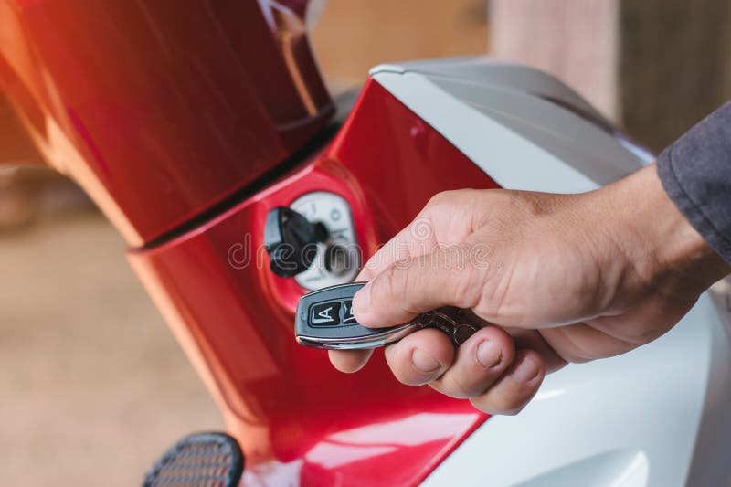 Motorcycle Key System, Lock and Start Via Remote, Modern Safety ...