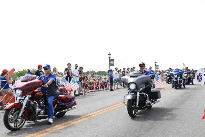 American Independence Day Parade Editorial Photography - Image of ...