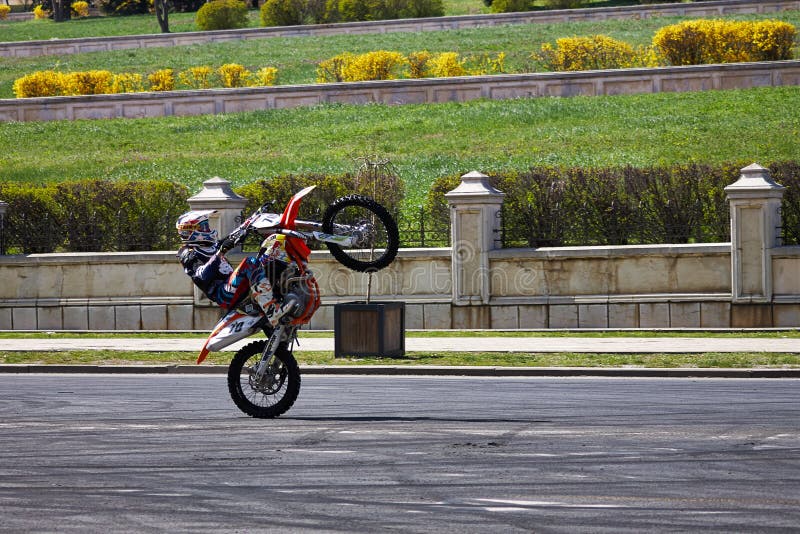 Motorcyclist Doing an Wheelie Editorial Photo - Image of show ...