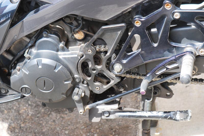 Motore del motociclo fotografia stock. Immagine di interno - 36674766