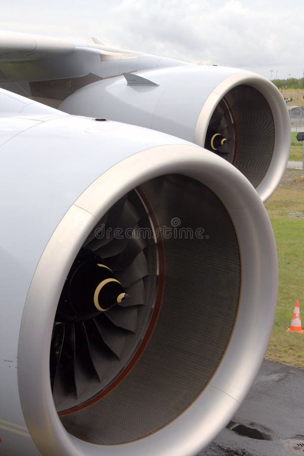 Motores de jato foto de stock. Imagem de viajar, plano - 16070218