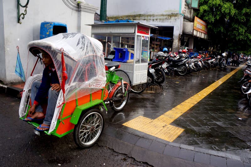 Motorized ricksaw editorial image. Image of drivers, indonesia - 49948965