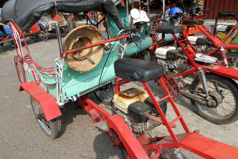 Motorized ricksaw editorial photo. Image of areas, motorized - 54637221