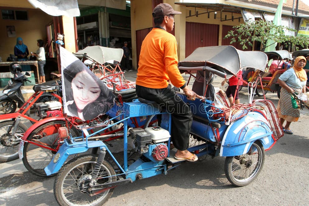 Motorized ricksaw editorial image. Image of product, rural - 54637390