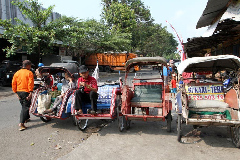 Motorized ricksaw editorial photo. Image of rickshaw - 54637796