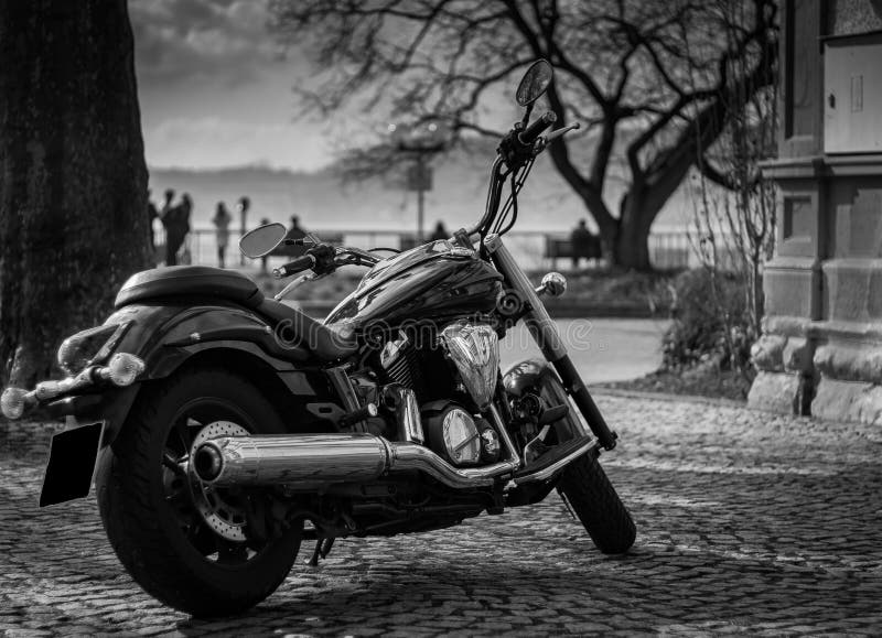 Motorrad Auf Der Straße Bild. Bild: 95164967