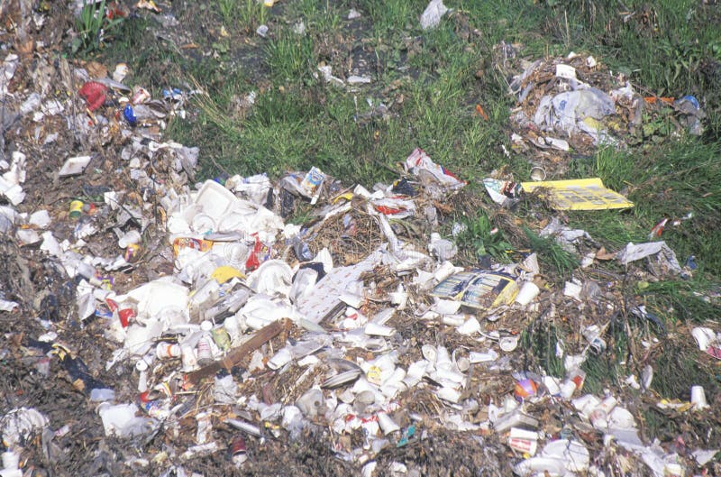Mounds of Trash and Debris in Los Angeles Editorial Stock Photo - Image ...